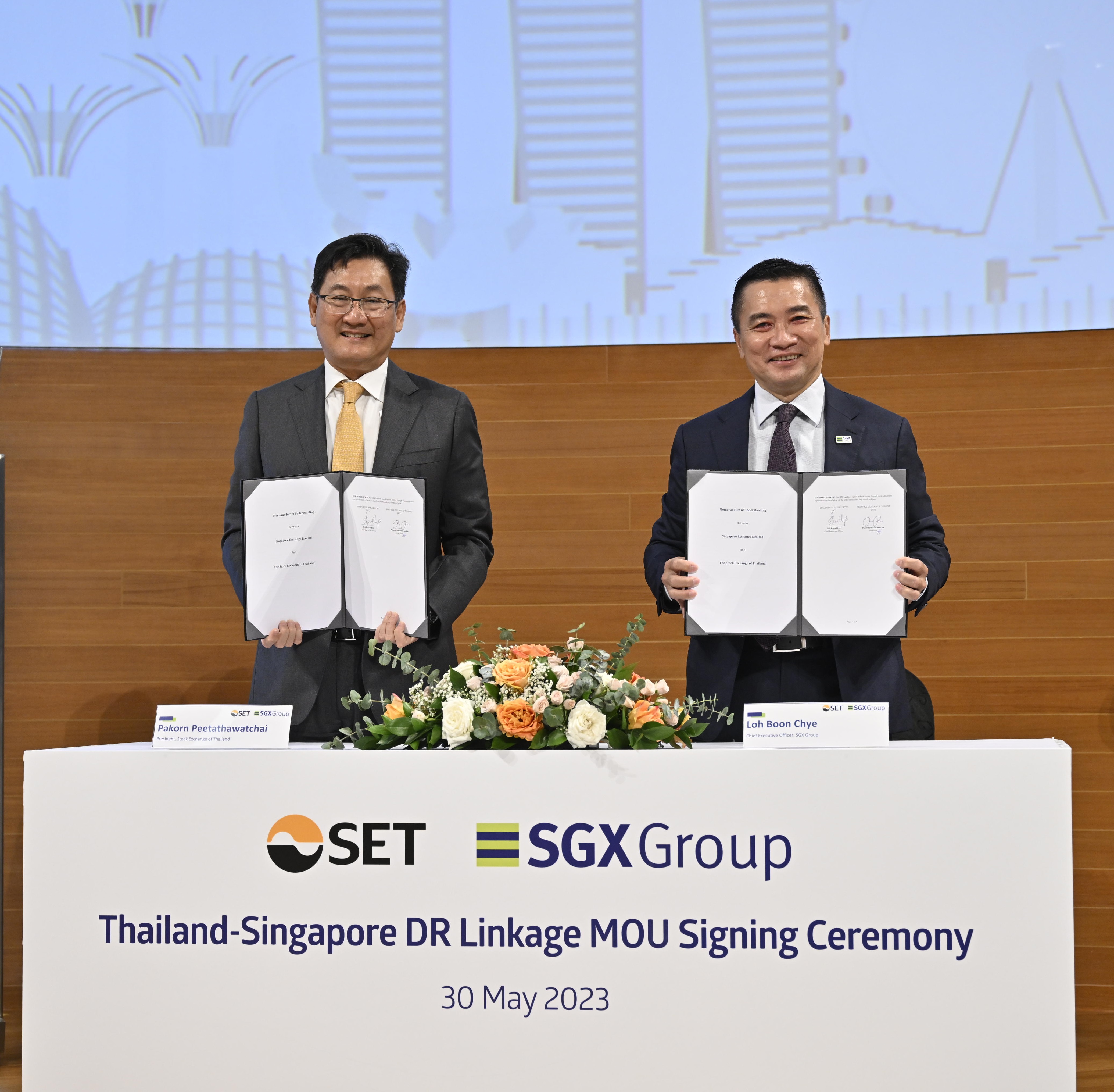 ตลาดหลักทรัพย์ฯ ร่วมกับตลาดหลักทรัพย์สิงคโปร์ (SGX) เชื่อมโอกาสการลงทุนเปิดตัว 3 DR อ้างอิงหุ้น ...